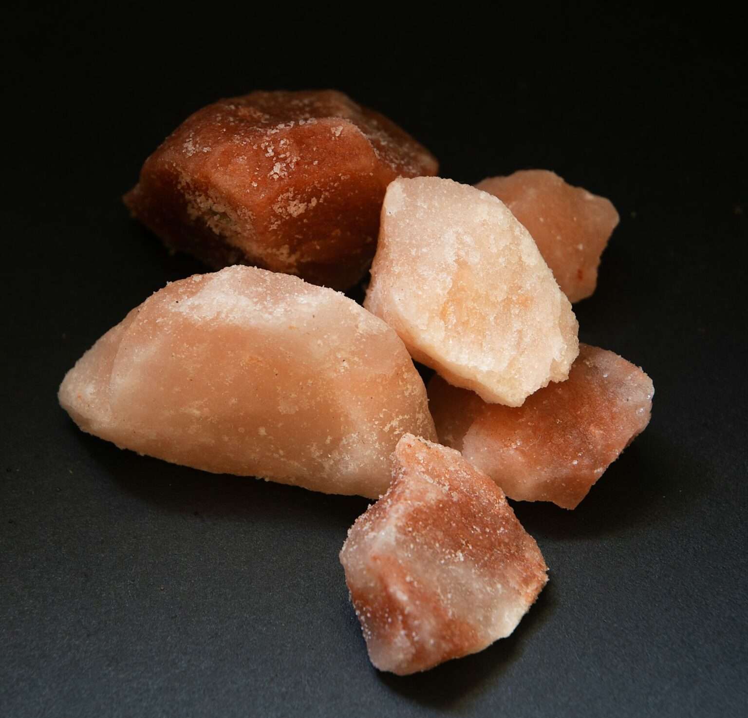5 Incredible Benefits of Salt Room Therapy | Rejuvenate You